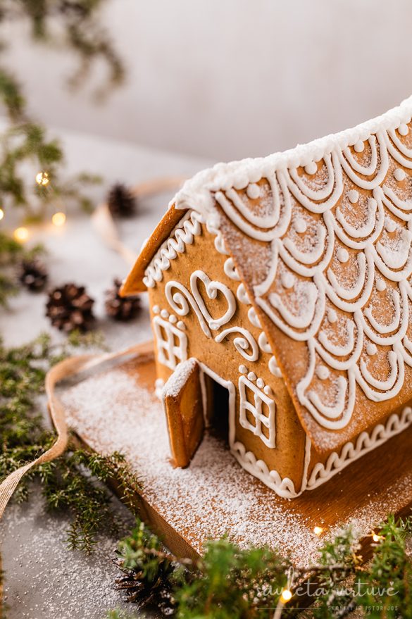 Kalėdinis imbierinis namelis - Saulėta virtuvė - Skoniai ir istorijos