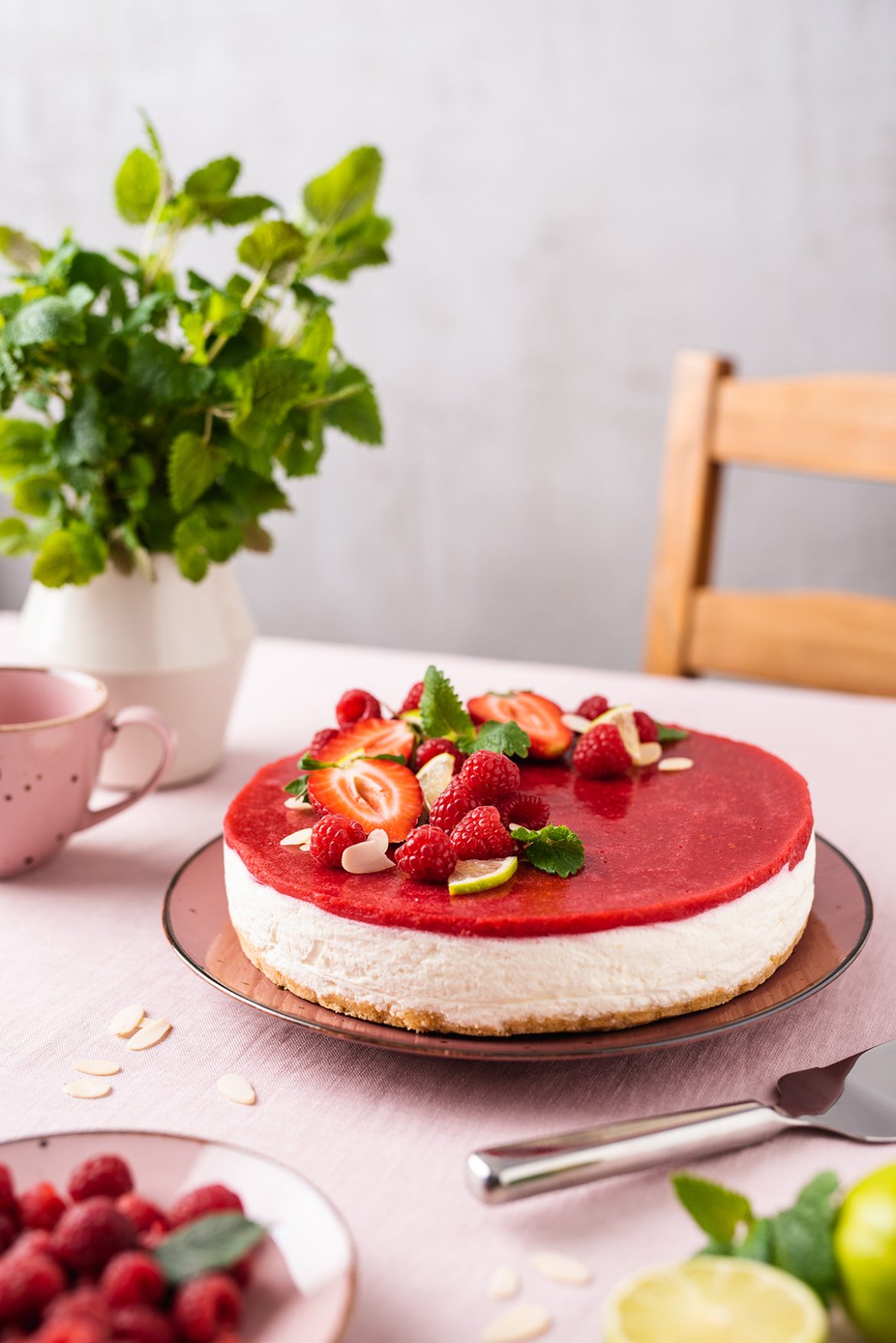 Nekeptas sūrio tortas su avietėmis - Saulėta virtuvė - Skoniai ir istorijos