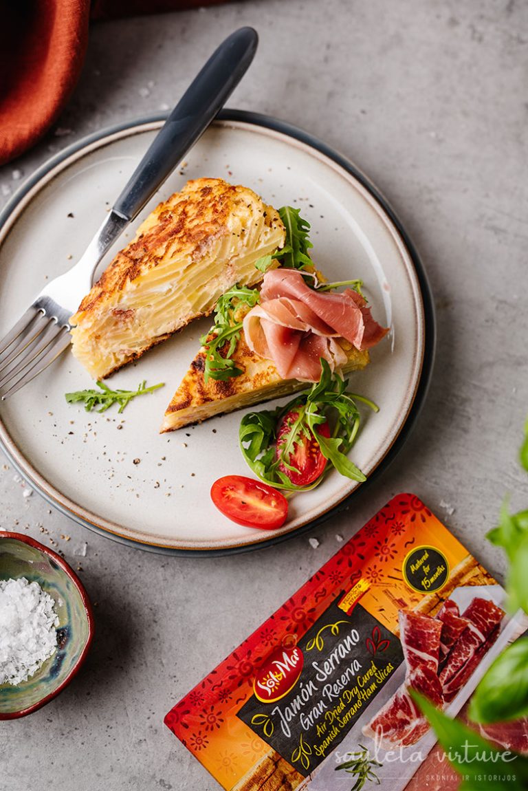 Ispaniškas omletas su bulvėmis ir kumpiu | Tortilla de Patatas ...